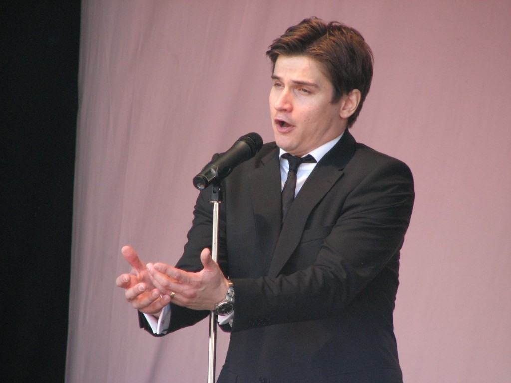 4 Vital Lessons All Vocalists Should Learn From Instrumentalists ...