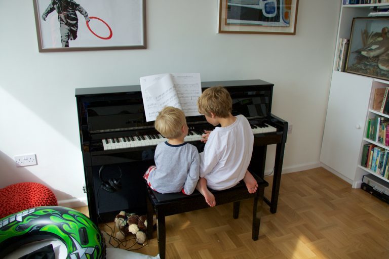 What Are The Main Reasons People Drop Out Of Piano Lessons? - Merriam Music